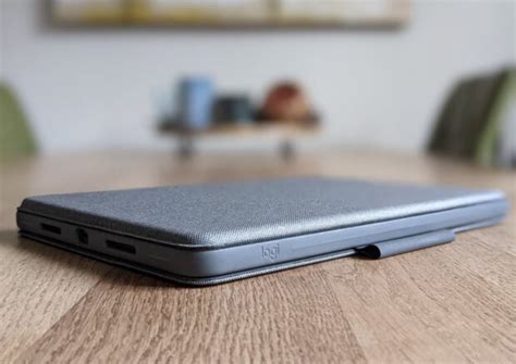 Logitech Combo Touch Review Great And Affordable Magic Keyboard Alternative Techzle