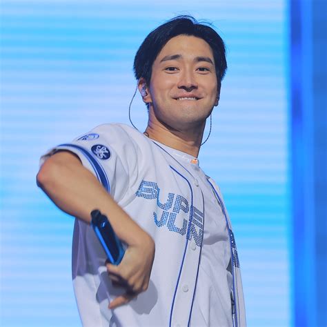 Cho Siwon Thêm Một Mín Cheesecake đi