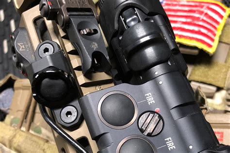 Unity Tactical Hot Button Mlok Mount Surefire 7 Bk