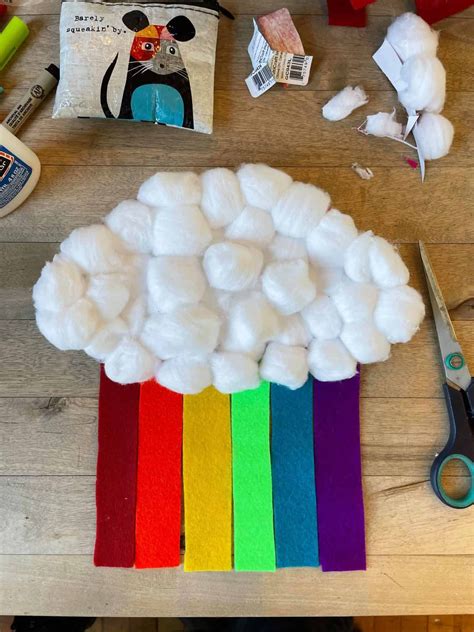 The Rainbow Cloud Craftivity ⋆ Grab Your Cotton Balls And Felt In