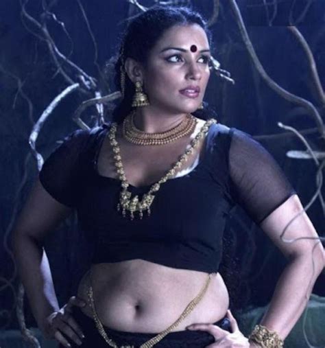 Nimisha Sajayan Cleavage Rmalluhorny