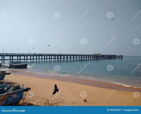 Valiyathura Sea Bridge Thiruvananthapuram Kerala Stock Image Image Of Breakwater Morning