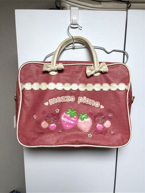 메조피아노 빈티지 체크무늬 숄더백 맥북 노트북 책 가방 고전문구 로걀 라떼 로맨틱갸루 모리걸 동선동 여성잡화 당근 중고거래