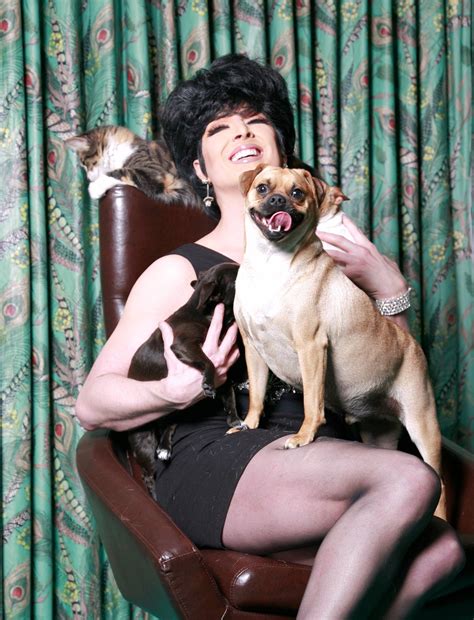 Wilma Fingerdoo Tonights The Night Its Thursday And That Means 2 Things Rupauls Drag Race