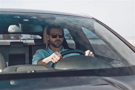 What To Do About Eye And Vision Problems While Driving