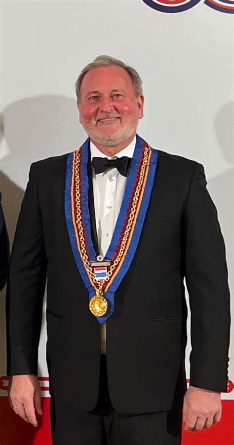 Chaîne Des Rôtisseurs Bailliage Régional De Phuket En Thailande