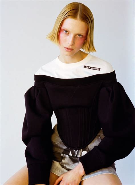 I D Fashion Fashion Photo Beauty Editorial