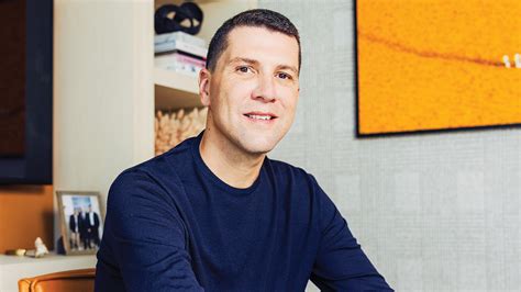 Meet Kamala Harris Celebrity Whisperer Who Is Wrangling Hollywood