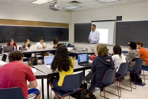 U Va Summer Sex Class Sharpens Science Skills UVA Today