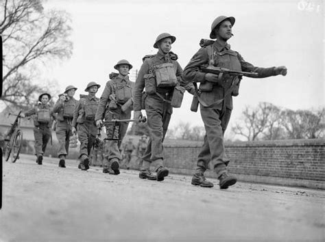 World War 2 British Soldiers Military History Of The United Kingdom