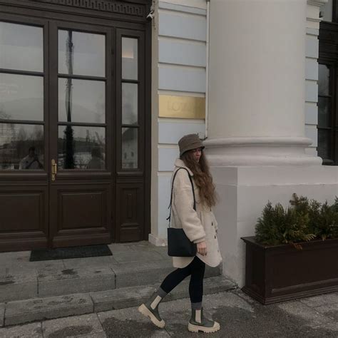 Универсальная повседневная бордовая женская сумка с широким ремнем ...