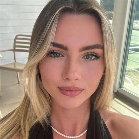 Cassie Cassie Threads Say More