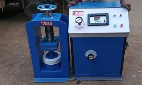 Semi Automatic 1000 Kn Digital Compression Cube Testing Machine At ₹ 100000 Piece In Guwahati