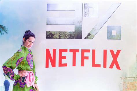 Maria Flor Net Worth Wiki Age Weight And Height Relationships Family And More Luxlux