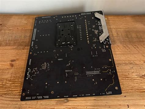 Asrock Phantom Gaming X Riptide Wifi Review High Performance Gaming On A Budget