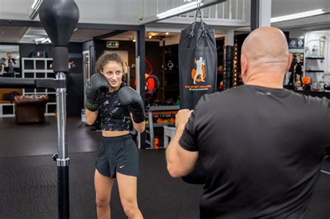 ‘boksclinic leert jongeren dat ze ‘nee mogen zeggen