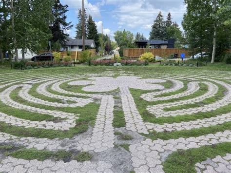She Who Seeks Silver Springs Botanical Gardens Labyrinth