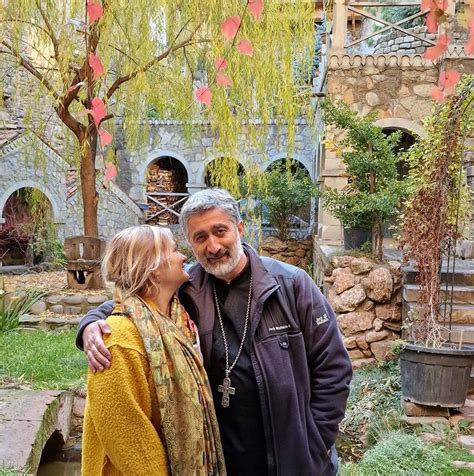 უცებ გამიქრეს შვილი არც გამაფრთხილეს რომ ბავშვი დამძიმდა მაშინ მე და მამაო გამოუცდელები