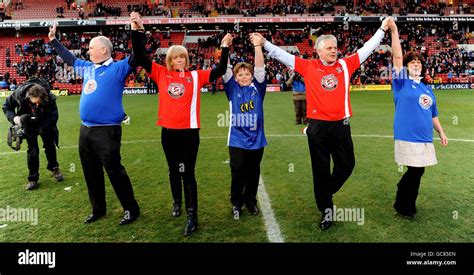 Left To Right Barry Mizen Sally Knox George Mizen Colin Knox And Margaret Mizen Relatives
