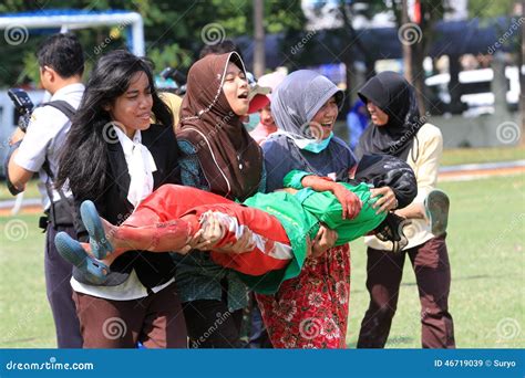 Earthquake Simulation Editorial Stock Image Image Of Solo 46719039