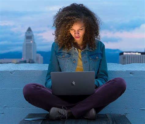 Как сохранить здоровье при работе за ноутбуком 5 полезных советов Яблык инструкции и обзоры