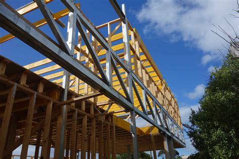 Cantilever First Floor Truss Wall Andrew Cherubin And Associates P