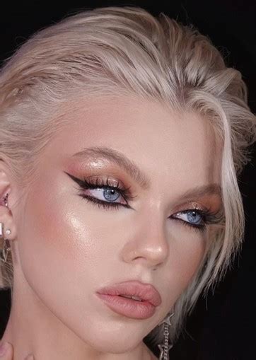 Ashby Winter Biography Height Age Birthday Wiki And More