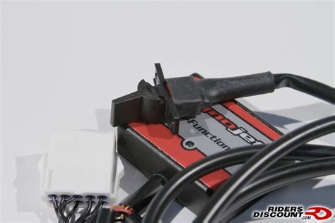 Dynojet Multi Function Hub For Power Commander III Sportbikes Net