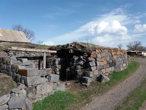 მესხური მემკვიდრეობა Meskhetian Heritage მიწური ბანიანი სახლი სოფელი პტენა ჯავახეთი Facebook