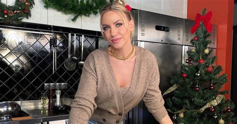 У бюстгальтері та шубі Леся Нікітюк показала зухвалий образ