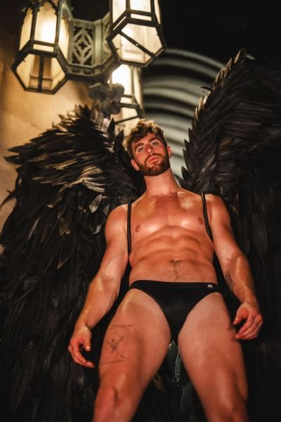 Post 730451921282957312 The Toy Tumbex