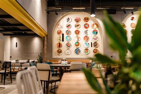 Vrabotuvanje Стани дел од тимот на АМИГОС Мексикански ресторан со врвна храна и пријатен амбиент