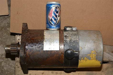 12549 0001 Of Fanuc DC Servo Motor From LeBlond Makino Baron 15 CNC Lathe X Axis 12549