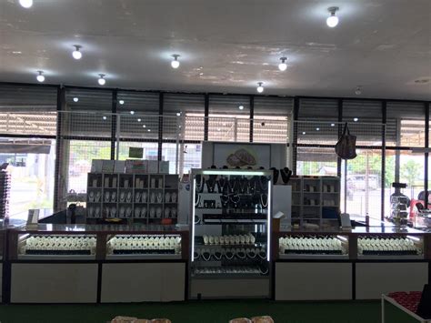 Gems Jewellery World Added A New Gems Jewellery World