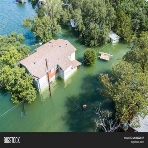 flood detection object detection dataset v18 2024 02 19 5 26pm by
