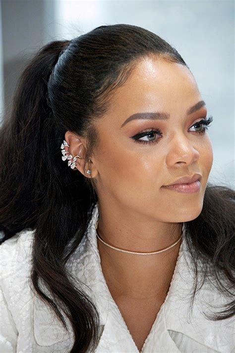Pin By Martin Phipps On Rihanna Rihanna Hairstyles Rihanna Ponytail
