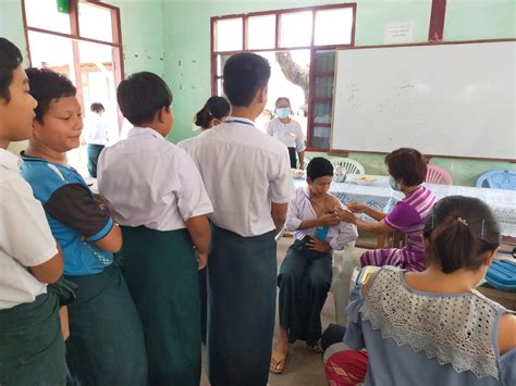 မြဝတီမြို့၌ ကျောင်းသား၊ ကျောင်းသူများအား ကိုဗစ် ၁၉ ရောဂါ ကာကွယ်ဆေးထိုးနှံပေး Information And