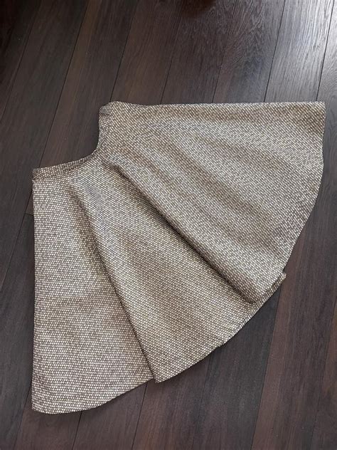 Золотиста спідниця — ціна 250 грн у каталозі Міді спідниці Купити жіночі речі за доступною ціною