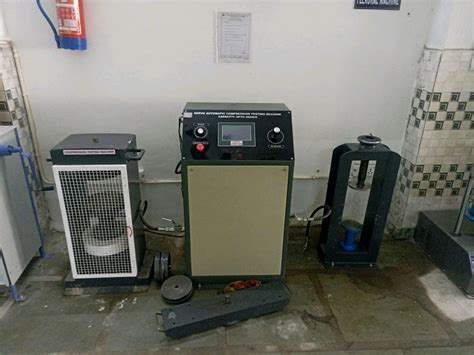 Hydraulic Digital Cube Compression Testing Machine For Industrial Model Name Number SGEW CTM