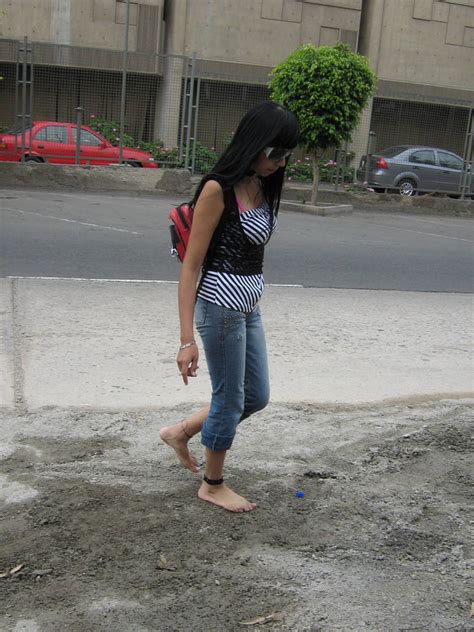 The Barefoot Girl By Dg2001 On Deviantart