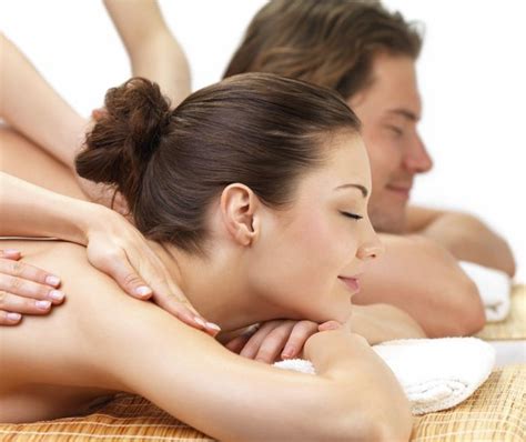 What Happens During Couples Massage Dorothy Germaine