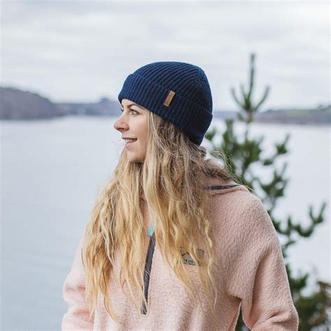 Womens Beanies Passenger