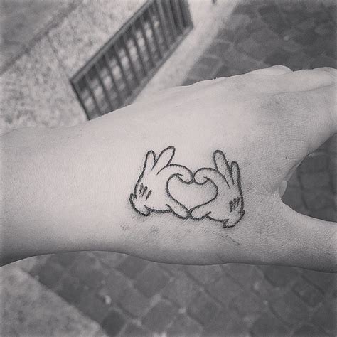 Vintage Minnie Mouse Tattoo 9 Best And Hilarious Mickey And Minnie Mouse