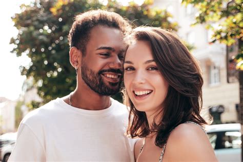 18 signes qui montrent qu elle veut une relation sérieuse avec vous