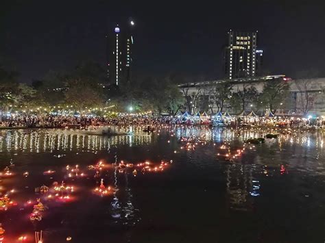 🌿งานลอยกระทง 2565 ที่ ม เกษตร แกลเลอรีที่โพสต์โดย Khuncha Lemon8