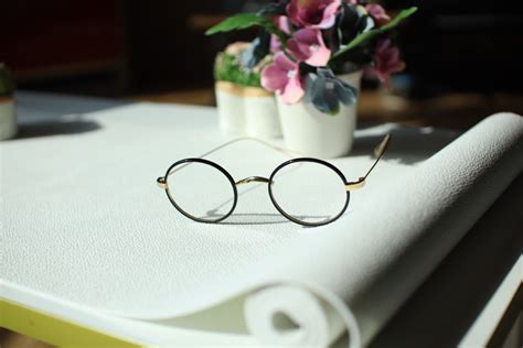 Optical 별내이마트안경원 아이디어 별내 구리 뱅뱅 😍 드라마 하백의신부에서 배우 신세경씨 안경 ️ 100년역사가