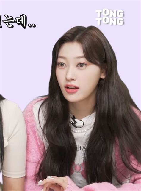 Pin By Bella On Loona Girl Group Girl Icon