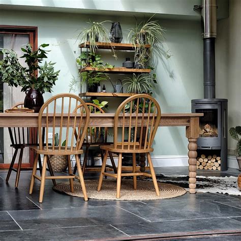 The Oak Vs Pine Debate Made In The Cellar