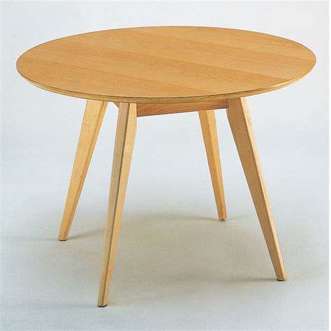 Risom Table Workrite India Millerknoll Authorised Dealer In Mumbai