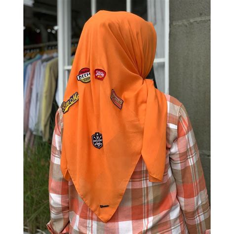 Jual Hijab Beeme Series Patch Orange Kerudung Segiempat Shopee Indonesia